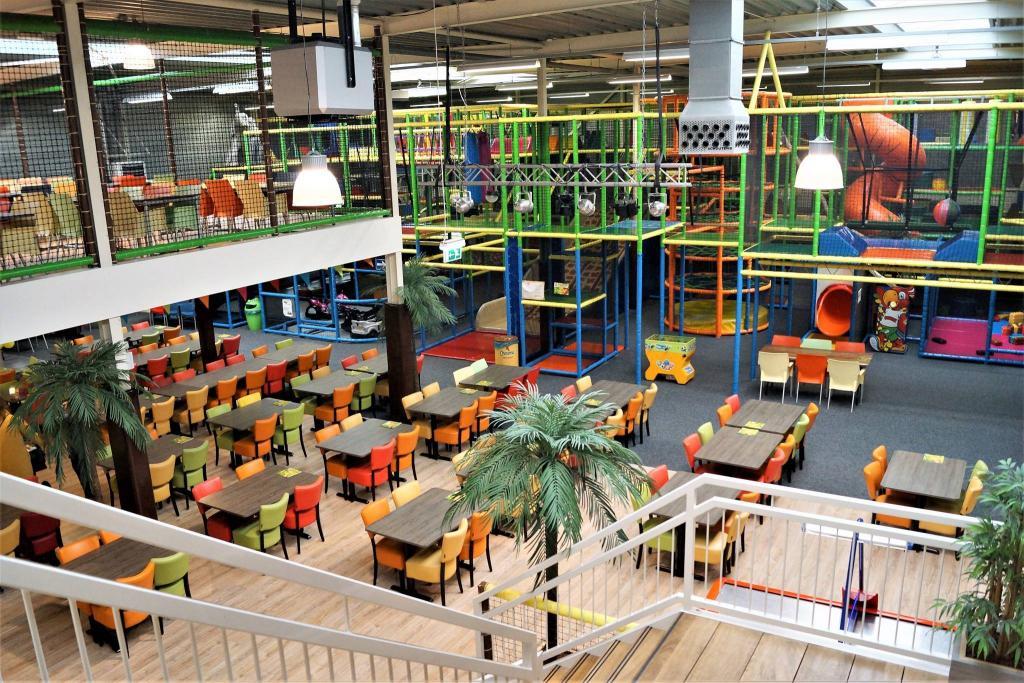 Monkey Town Rotterdam (Bungelland) - KinderSpeelPret | De leukste ...